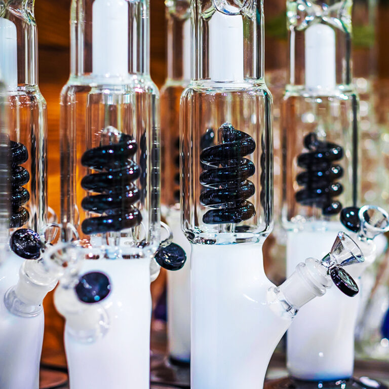 Which Shape Of Bong Is The Best?